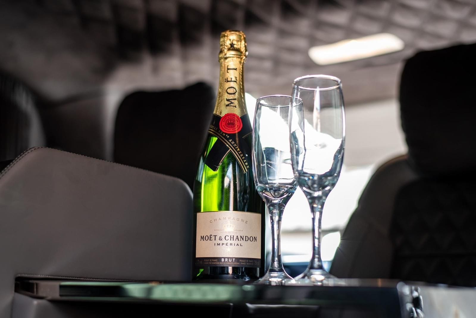 Mercedes-Benz Senzati Jet Class - Elegance Executive Travel